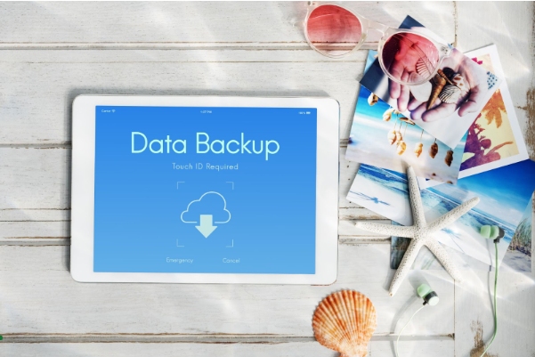 Här är fyra tips på hur du skyddar dina semesterminnen - STRATO Blogg